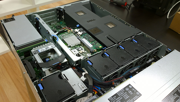 Dell PowerEdge R515