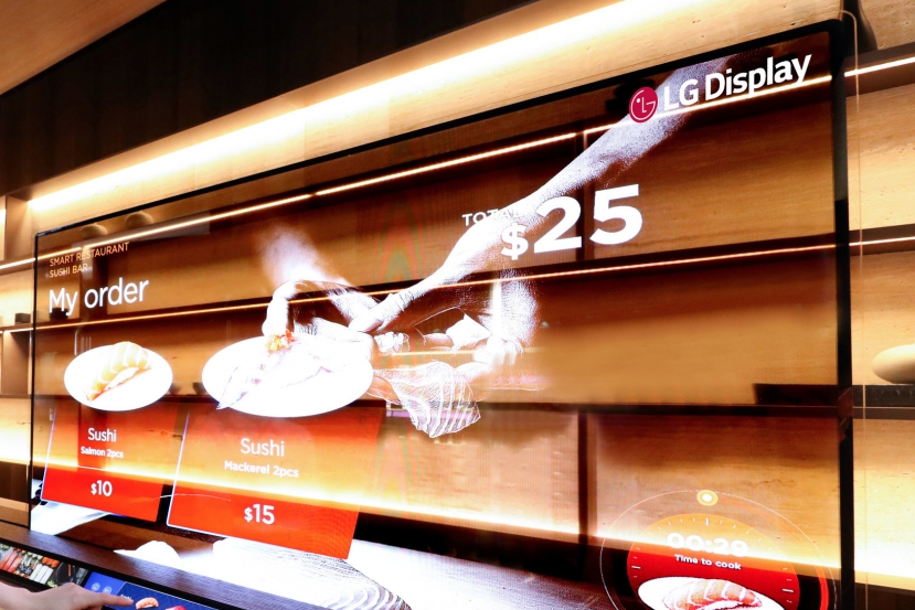 LG muestra sus pantallas OLED transparentes para el CES con 40% de ...