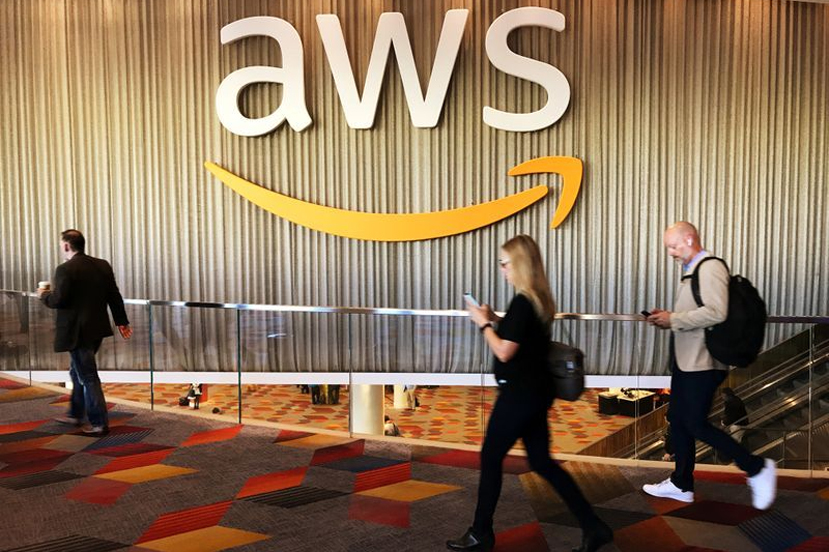 AWS lanza Trainium, su nuevo chip personalizado para entrenamiento de ...