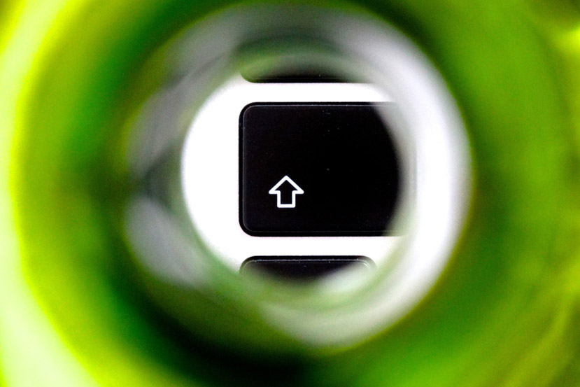 Tecla Shift: Cómo personalizar los comandos en Windows 10