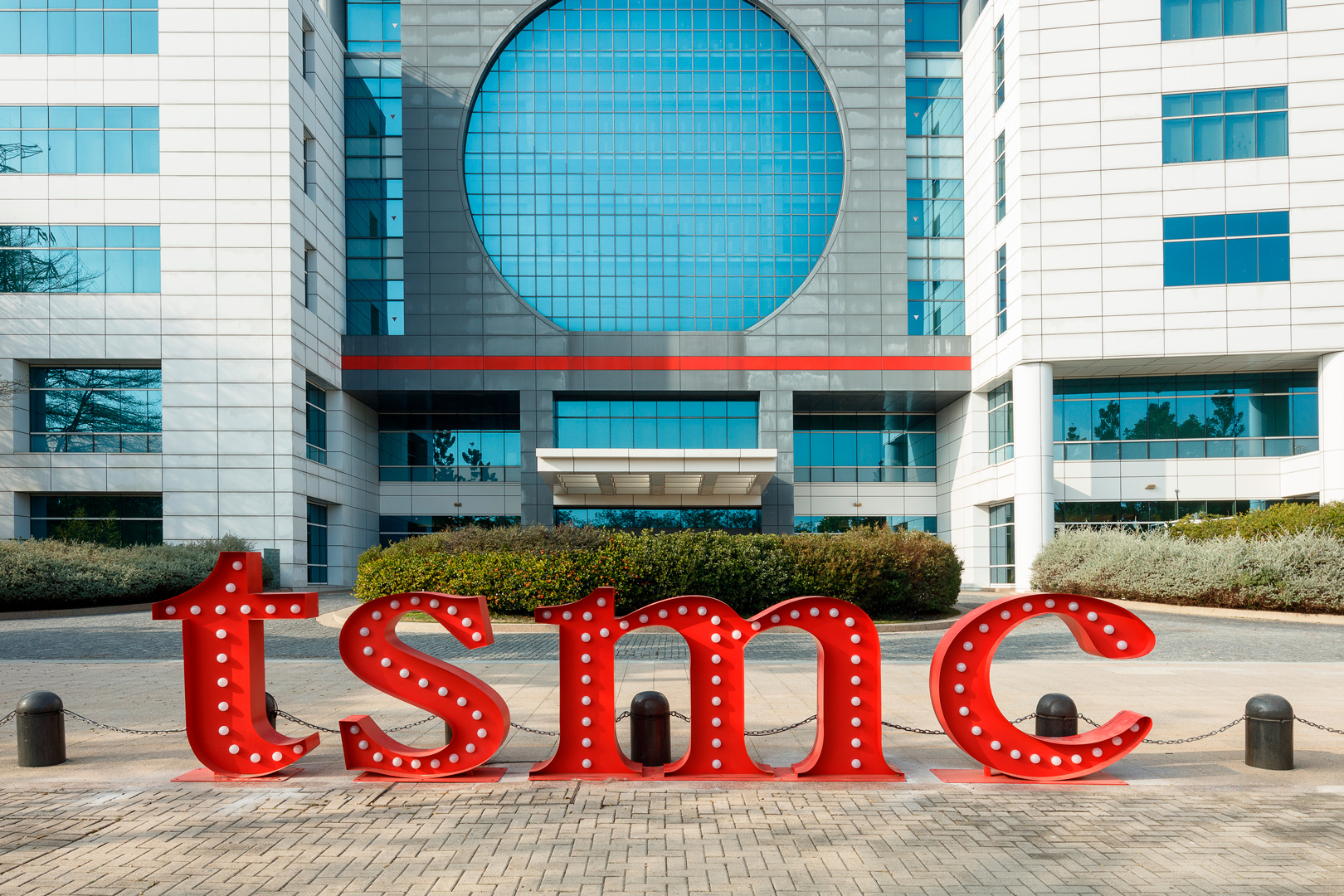 TSMC confirma una fuga de datos tras un ciberataque a un suministrador ...