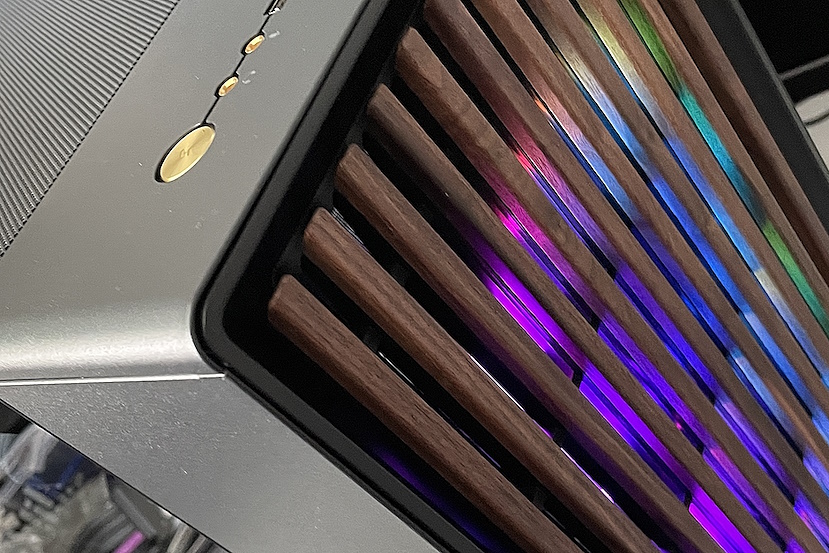 Fractal Design North XL Review