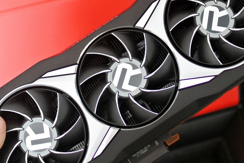 Aparece una nueva GPU de gama alta basada en AMD Navi 21 en la ...