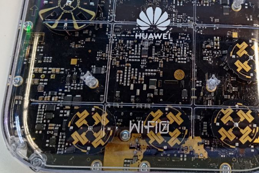 Huawei nos Muestra su Primer Router WiFi 7 con 18 Gbps y doble puerto ...
