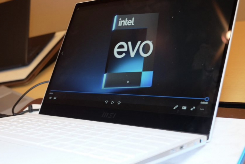 Core i7-1360P y hasta una RTX 4060 en los Convertibles MSI Summit E16 Flip