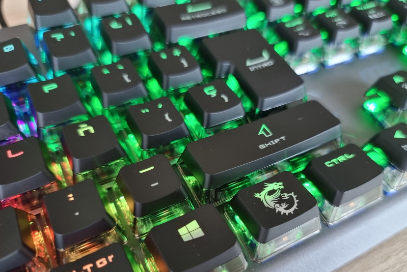 MSI Vigor GK71 Sonic - Blue Switches Review [Análisis Completo en Español]