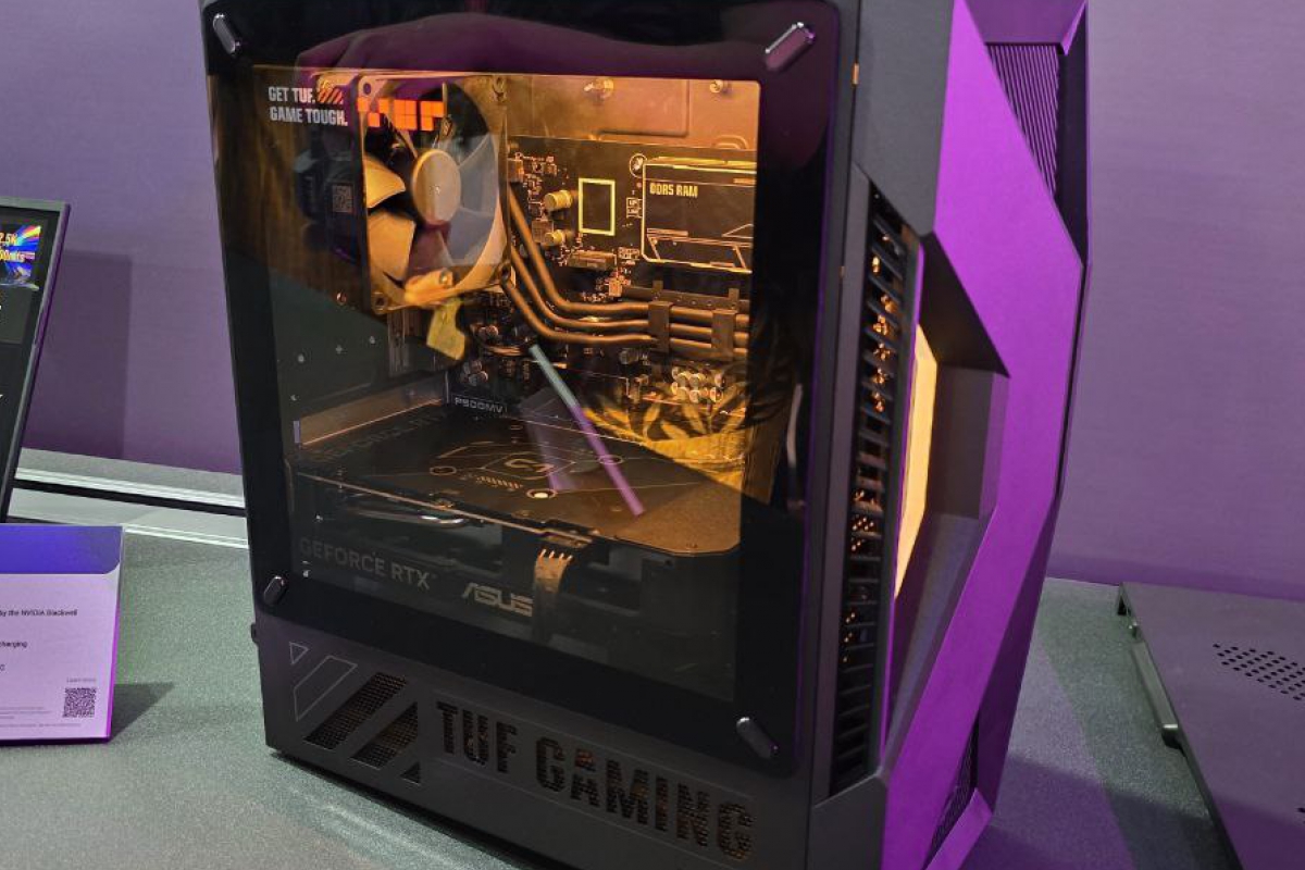 El MiniPC ASUS TUF T500 mezcla una CPU Intel para portátiles junto con ...