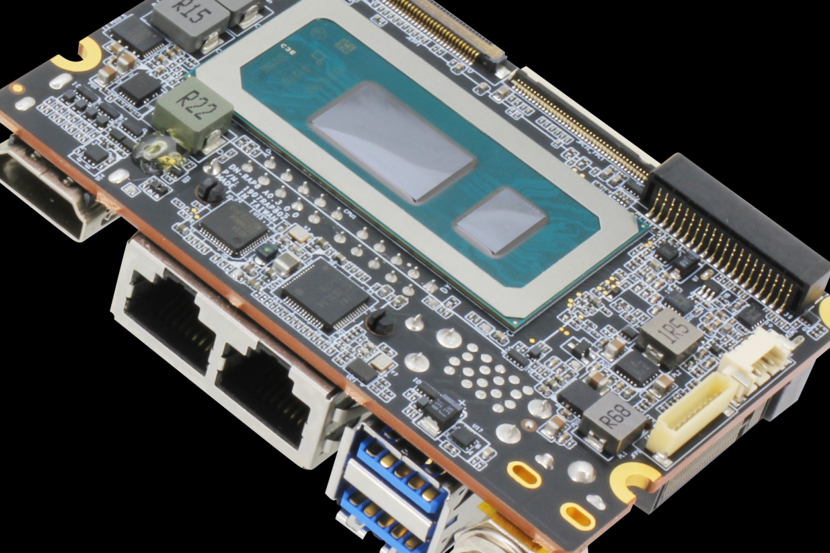 La placa AAEON de next-RAP8 incorpora un Intel de 13 Gen en 84 x 55 mm ...