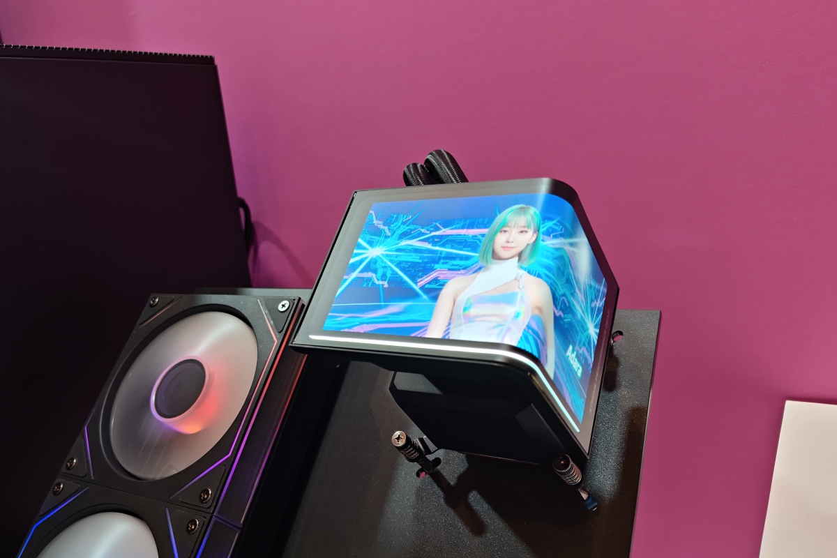 Nueva RL AiO XPG Levante View Pro 360 con pantalla LCD curva de 6,7 ...