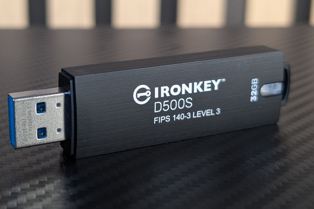 Kingston IronKey D500S 32 GB Review