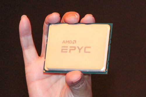 Los procesadores AMD EPYC 2 llegarán en 2019 con arquitectura Zen 2 y 7 nanómetros