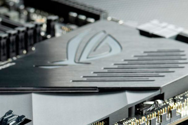 ASUS lanza la ROG Dominus Extreme X299 en formato EEB con 32 fases de ...