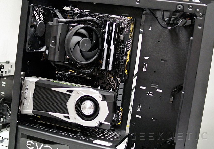 Chasis ATX EVGA DG-77