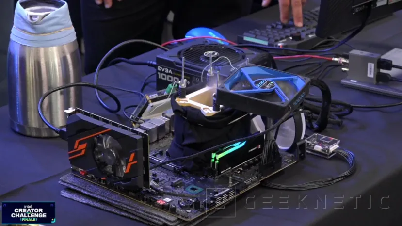 El Intel Core i9-13900K alcanza los 8,2 GHz en uno de sus núcleos El Intel Core i9-13900K alcanza los 8,2 GHz en uno de sus núcleos