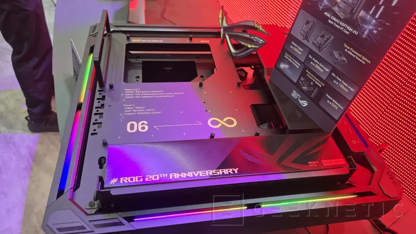 Vertical, inclinada o convertida en benchtable: Así es la estructura ...